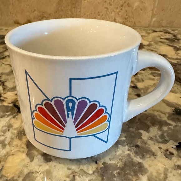 Dining | Vintage Nbc Peacock Rainbow Mug | Poshmark